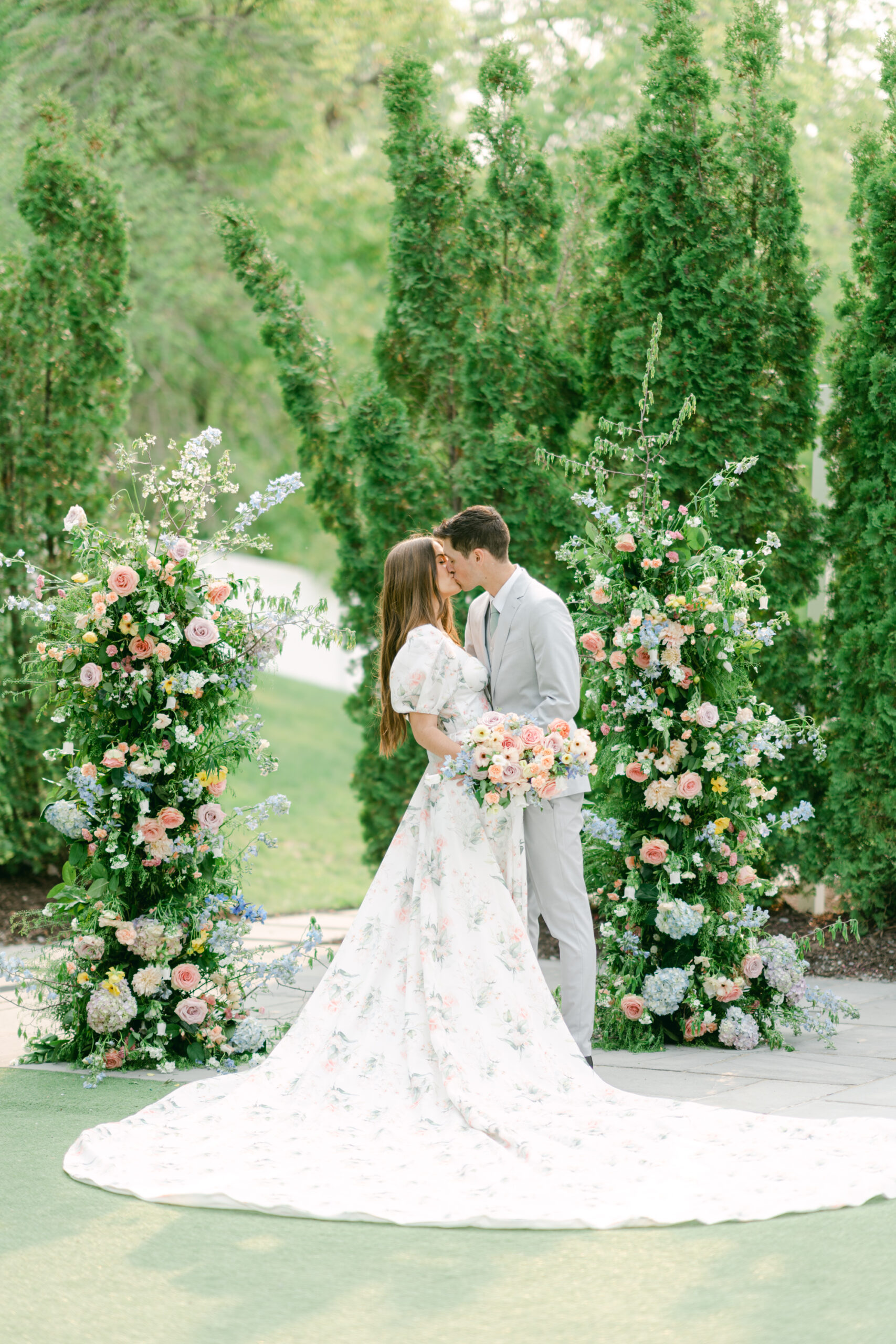 Host Your Spring Wedding at The Hutton House